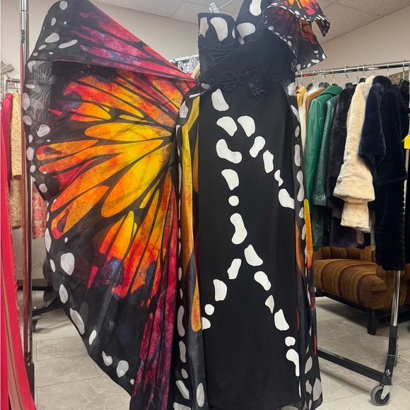 Neiman Marcus | Dresses | Neiman Marcus Butterfly Maxi Dress | Poshmark